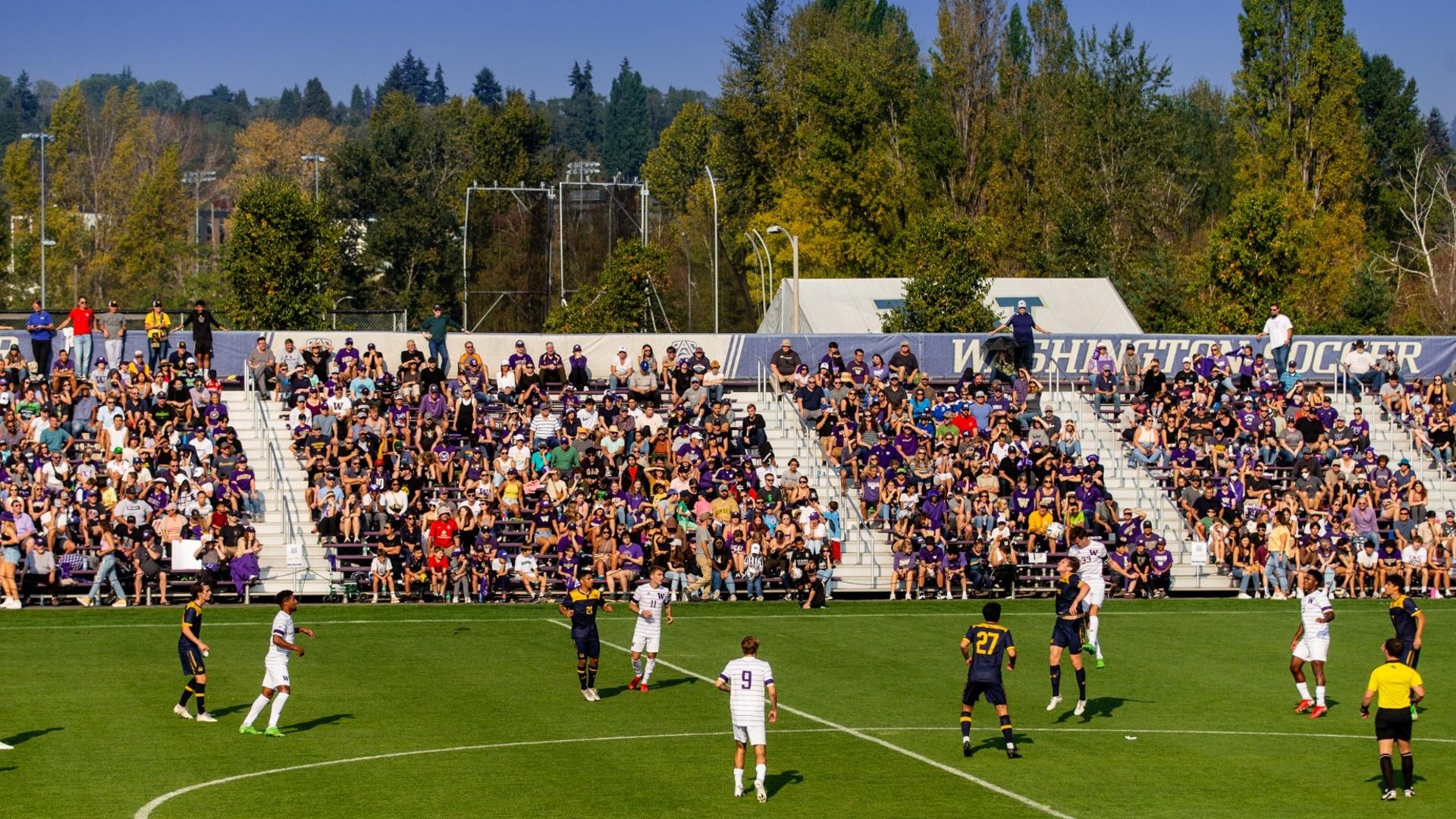 What Makes College Soccer Unique – College Soccer News